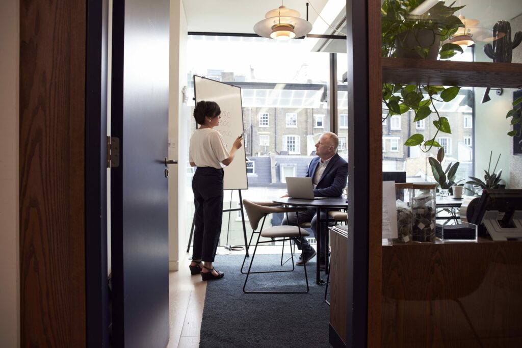Whiteboard Planning for Project Management. Is it Enough? - Ganttic
